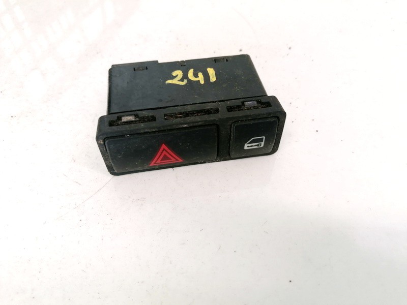 61318368920 61.31-8368920, Hazard switch BMW 3-Series 1999 1.8L ...