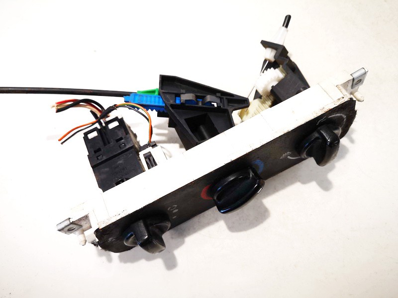 yc1h18d451a yc1h-18d451a Climate Control Panel (heater control switches ...