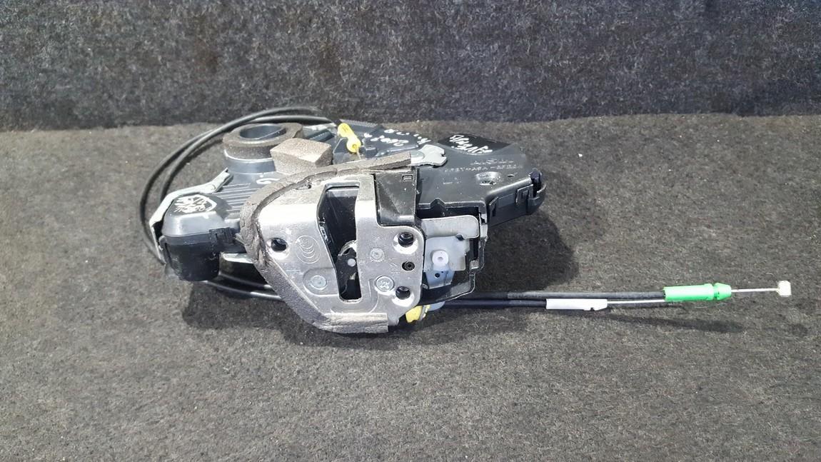 A046693 Y47K0204 Door Lock Mechanism - front left side Toyota Avensis ...