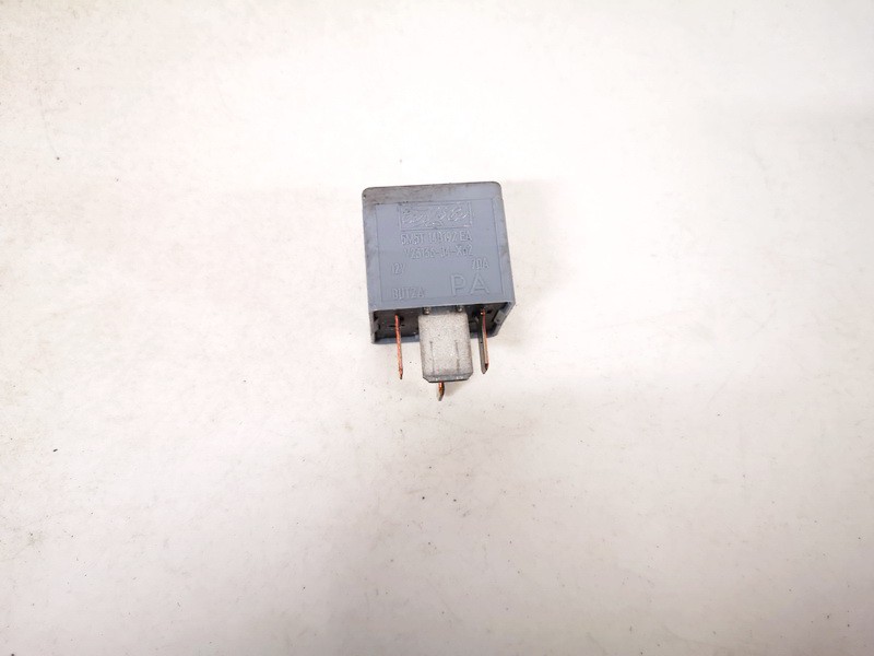5m5t14b192ea v23136-j4-x62 Relay module Ford Focus 2006 1.6L ...