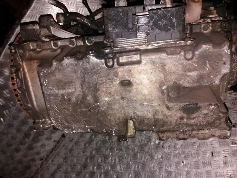 8631507A 8631507-A Engine crankcase (Oil Pan) Volvo V70 2004 2.4L ...