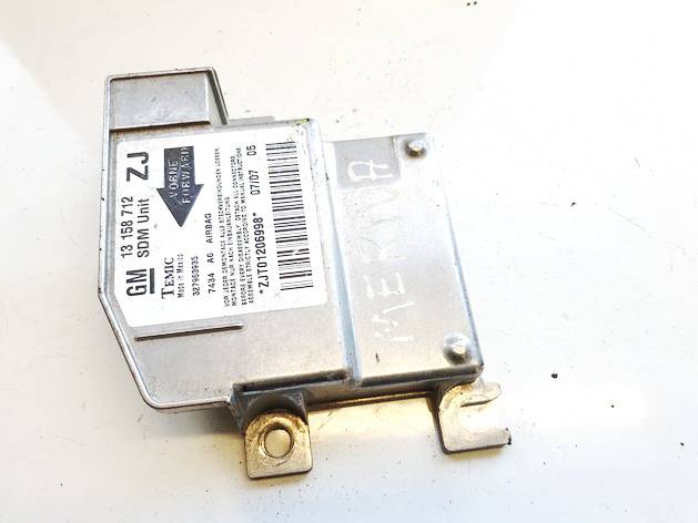 13157128 327963935 Airbag crash sensors module Opel Meriva 2007 1.7L ...