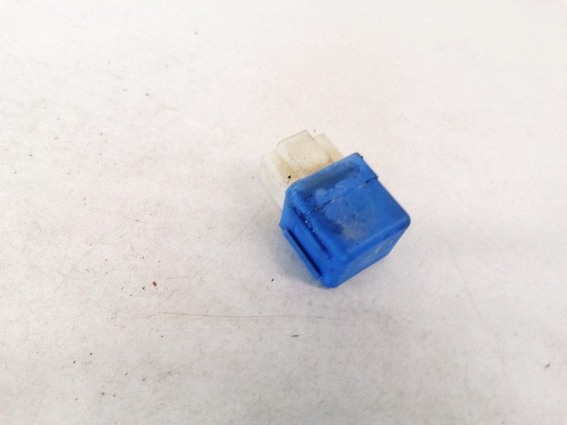 2523079981 USED Relay module Nissan X-Trail 2005 2.2L - EIS01357777 ...