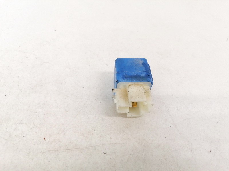 2523079981 USED Relay module Nissan X-Trail 2005 2.2L - EIS01357777 ...