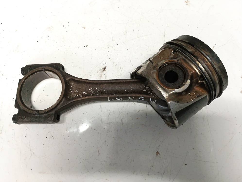 845b v380 Piston and Conrod (Connecting rod) Volkswagen Passat 1999 1 ...