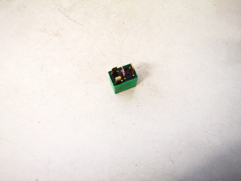 952242d000 95224-2d000 Relay module Hyundai ix35 2014 1.7L ...