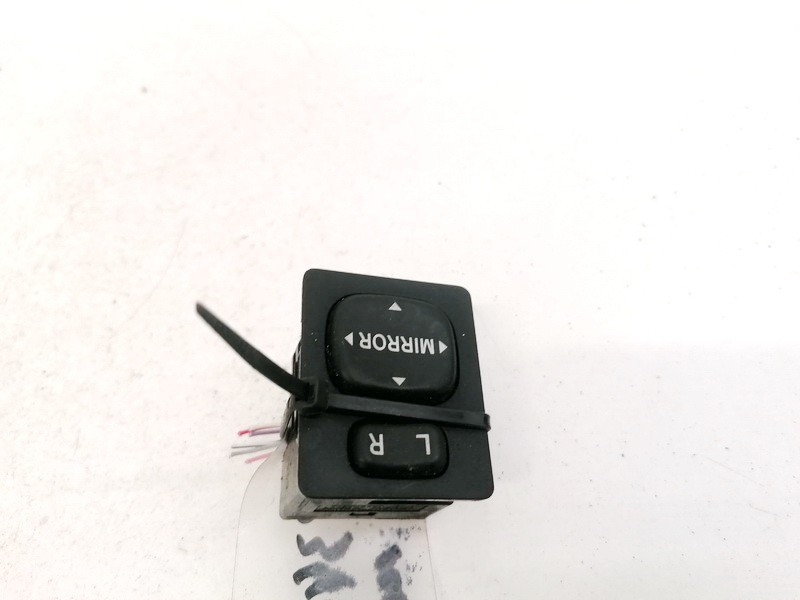 183574 USED Wing mirror control switch (Exterior Mirror Switch) Toyota ...