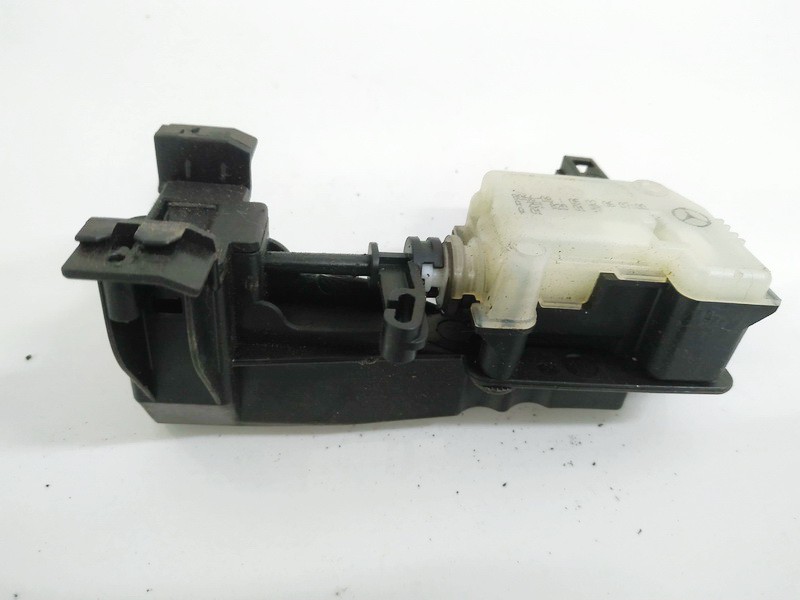 A2518200197 USED Fuel Flap Motor Mercedes-Benz R-CLASS 2007 3.0L ...