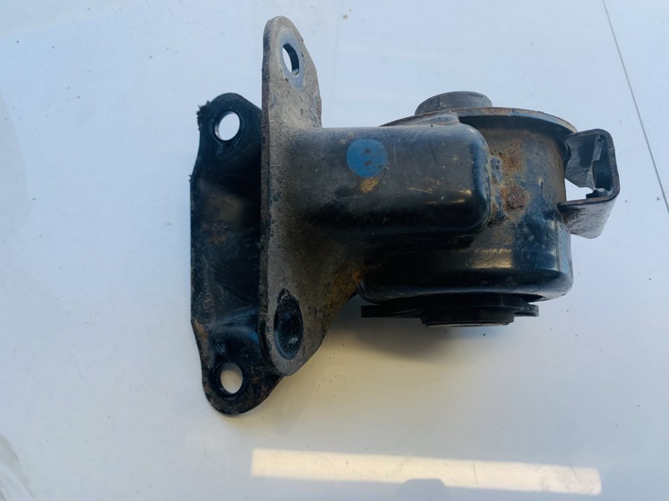 used used Engine Mounting and Transmission Mount (Engine support) Mazda ...