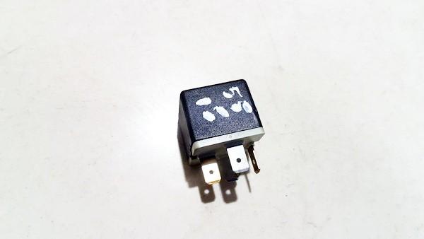 56006707 95425c Relay module Chrysler Voyager 1999 2.5L - EIS00867906 ...