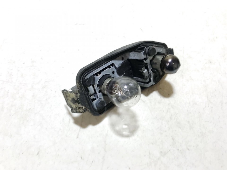 9133105 Volvo 850 1995 Tailight Bulb Holder (Lamp Carrier) | EuroImpex