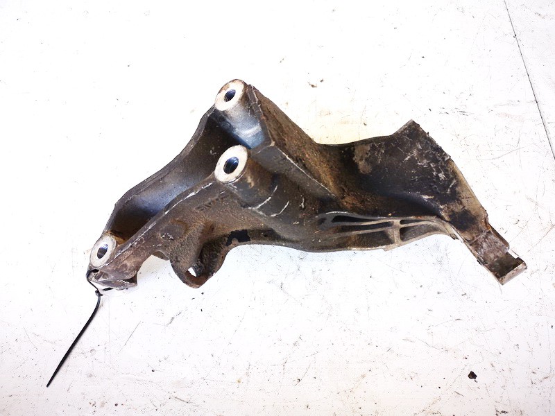 4967352 used Engine Mount Bracket and Gearbox Mount Bracket SAAB 9-5 ...