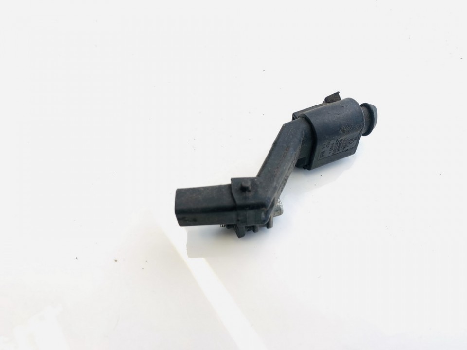 032906433 used Crankshaft Position Sensor Volkswagen Polo 2006 1.2L ...