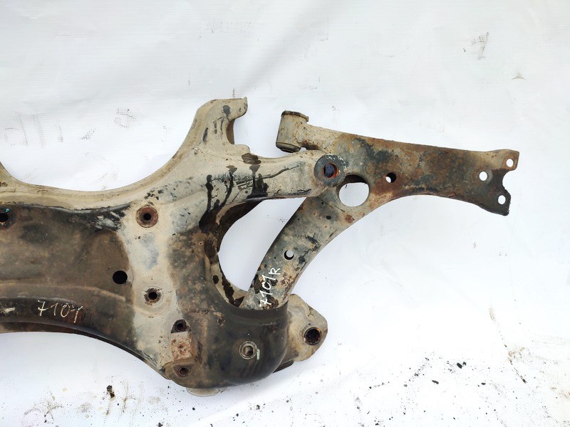 used used Front subframe Toyota Corolla 2004 2.0L - EIS01377951 | Used ...
