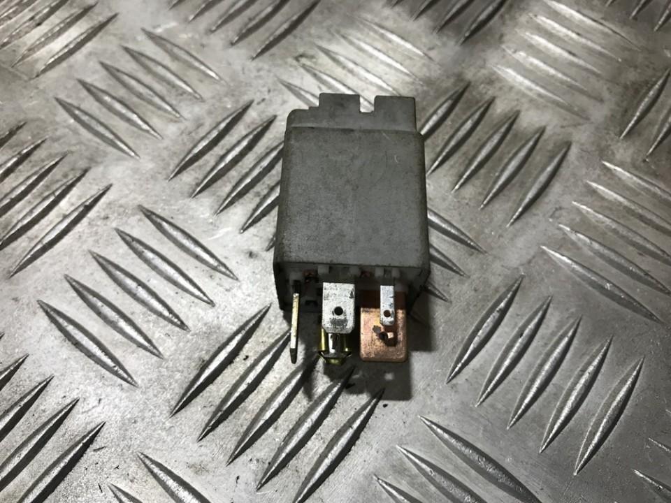 899521 443951253l Relay module Audi 100 1988 - EIS00417976 | Used Auto ...