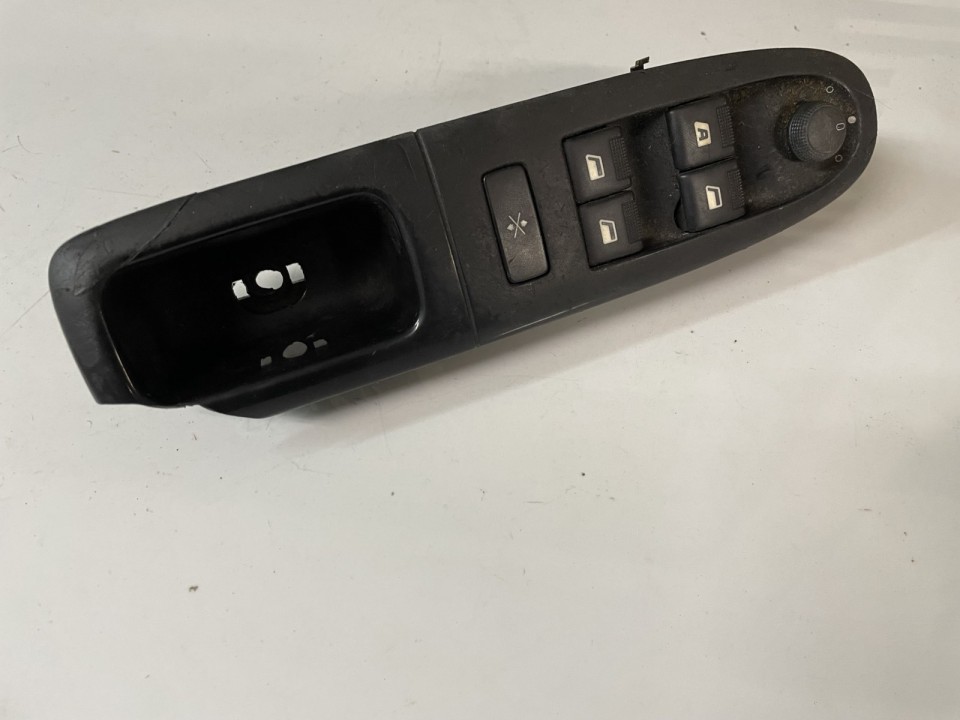 9658915877 used Power window control (Window Regulator-Window Switch ...