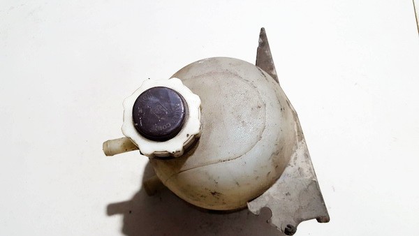 7700836316 used Expansion Tank coolant (RADIATOR EXPANSION TANK BOTTLE ...
