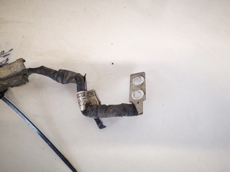 918601h000 91860-1h000 battery terminal Kia Ceed 2008 1.6L ...