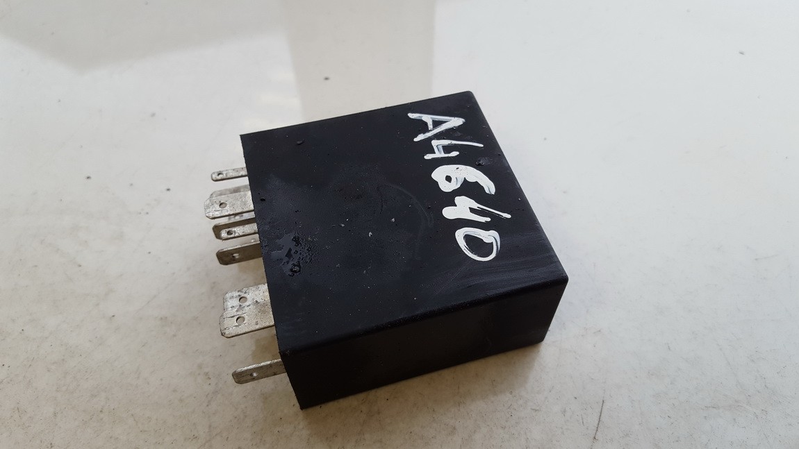 4B0955531A 72WA401; 377 Relay module Audi A4 1998 2.5L - EIS00738017 ...
