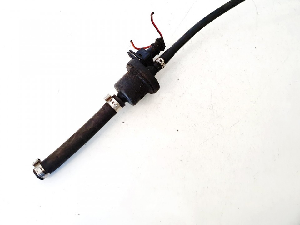 0280142300 058133517 Vacuum Control Purge Valve (Solenoid Valve ...