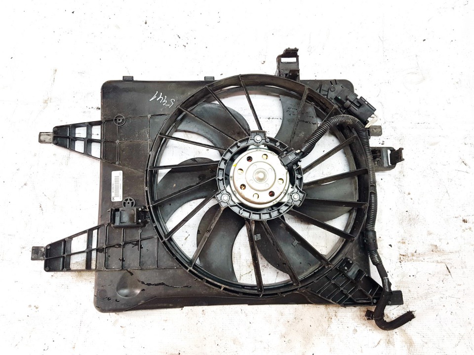 921206476r 5020505, 824.0550, 8240550 Diffuser, Radiator Fan Mercedes ...