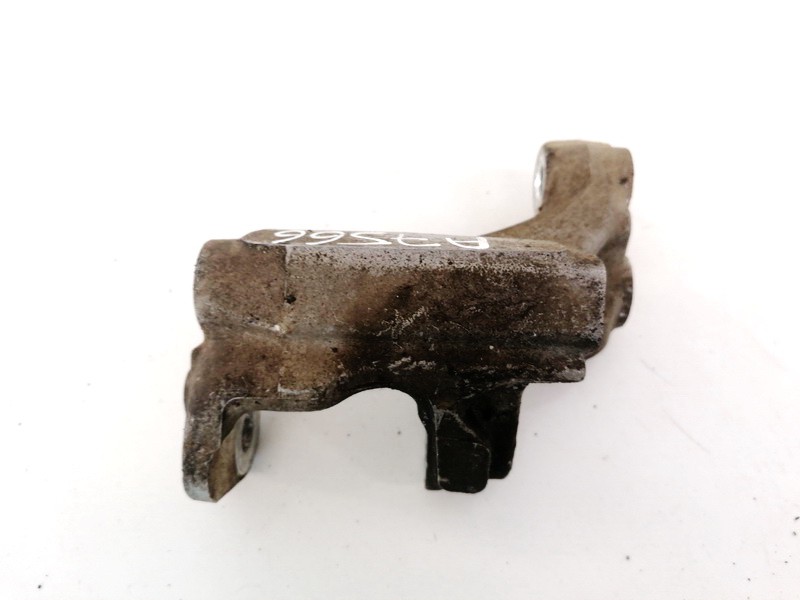 CVT90TM8 USED Engine Mount Bracket and Gearbox Mount Bracket Honda ...