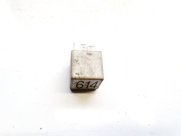 8E0951253 614 Relay module Audi A6 2005 2.4L - EIS02638077 | Used Auto ...