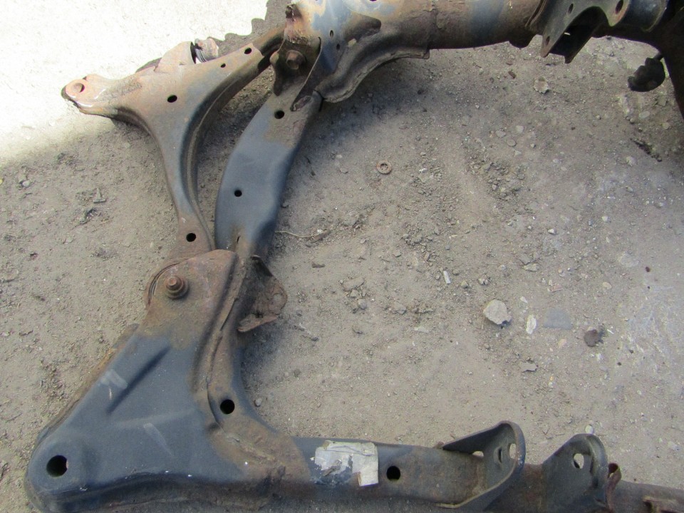 Front subframe Honda Civic 2001 1.6L - EIS00098081 | Used Auto Parts Shop