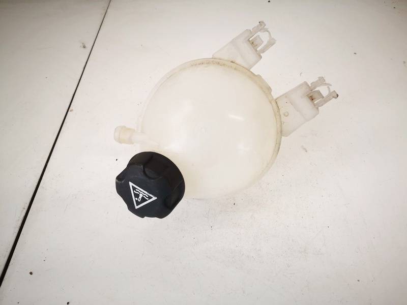 9800777280 used Expansion Tank coolant (RADIATOR EXPANSION TANK BOTTLE ...