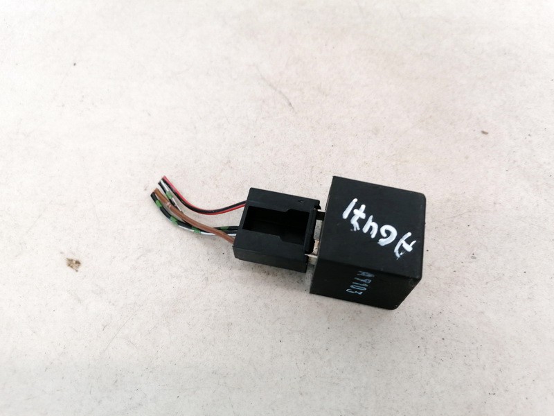 191953227A USED Relay module Audi 100 1991 2.0L - EIS01198114 | Used ...
