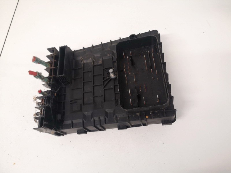 1k0937125a used Fuse box Volkswagen Golf 2006 - EIS01470812 | Used Auto ...