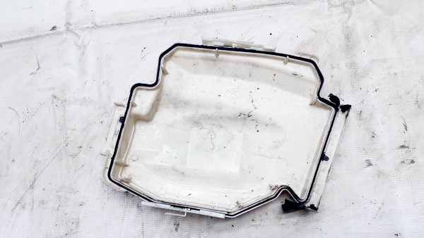 12907544577 586509 10 Fuse box BMW 3-Series 2011 2.0L - EIS00698136 ...