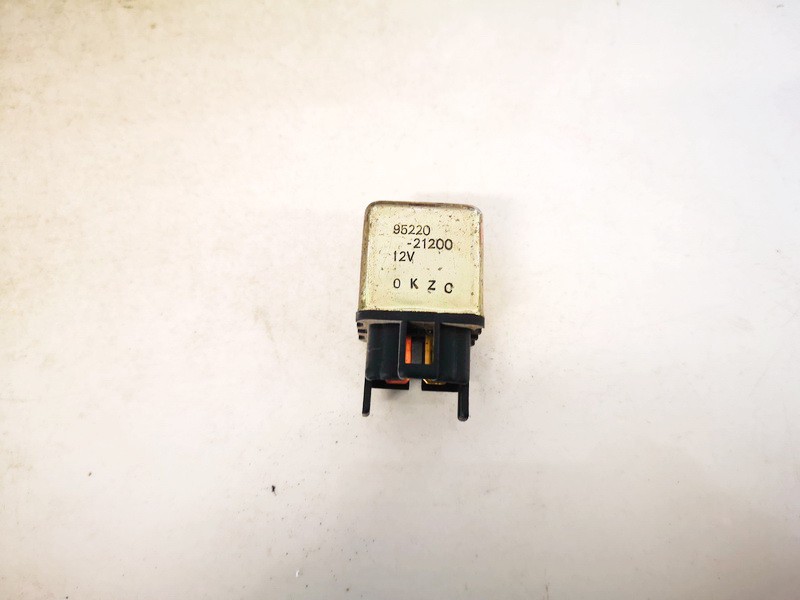 9522021200 95220-21200 Relay module Hyundai Lantra 1994 1.5L ...