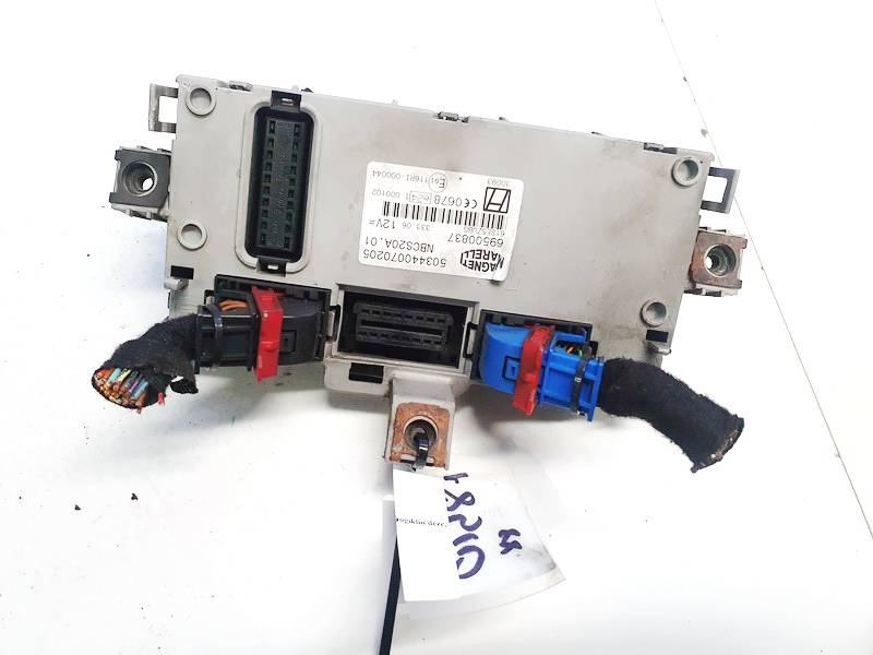 used used Fuse box Iveco Daily 2007 2.3L - EIS01728166 | Used Auto ...
