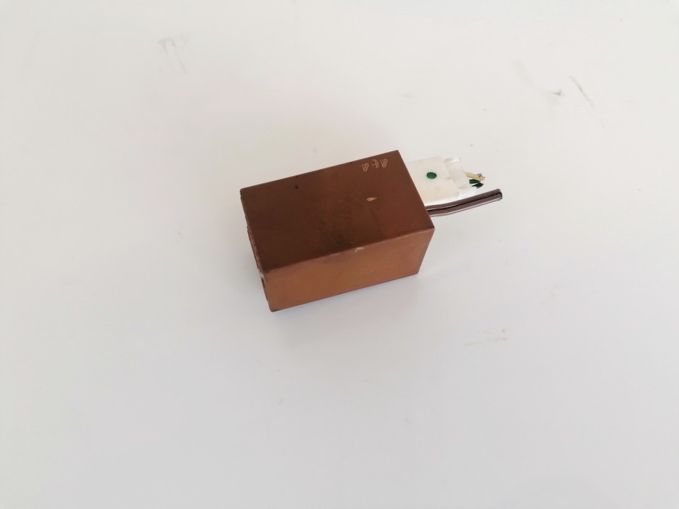 a610009a0 a.610.009.a0 Relay module Fiat Idea 2005 1.3L - EIS01398180 ...