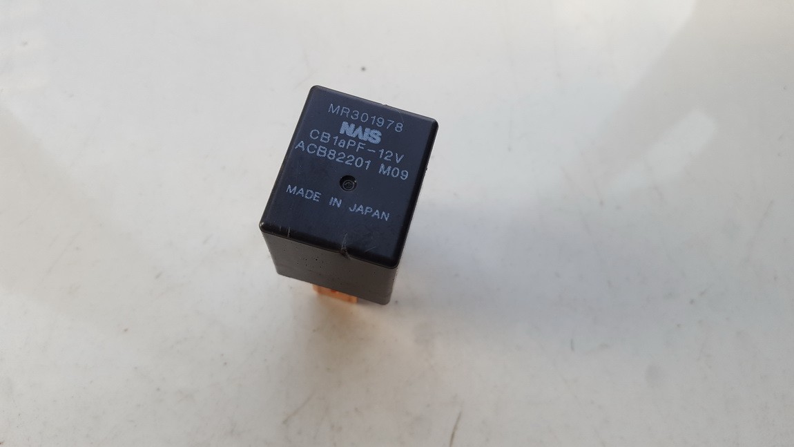 mr301978 acb82201 Relay module Mitsubishi Lancer 2011 2.0L ...