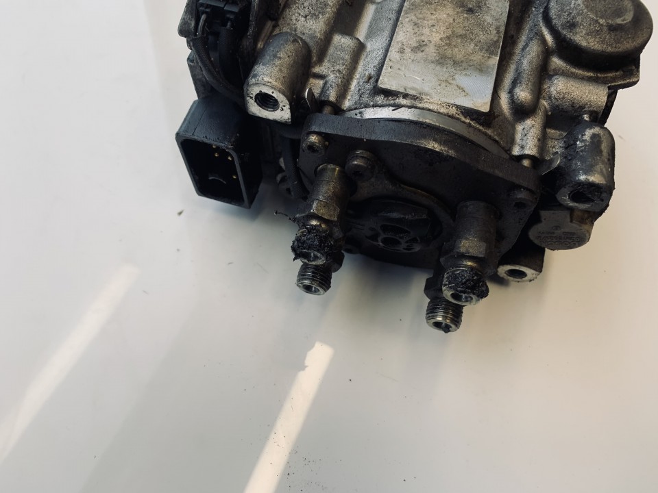 0281010480 0470504005 2246826e High Pressure Injection Pump BMW 5 ...