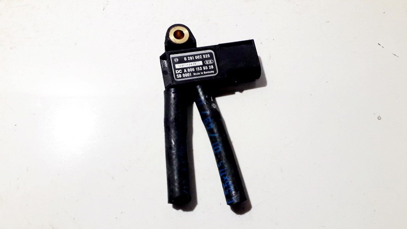 0281002925 a 006 153 95 28 DPF Pressure Sensor (DPF Exhaust ...