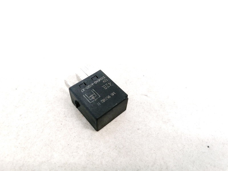 MB953382 428 Relay module Volvo V40 1999 1.8L 4EUR EIS01188403 | Used ...