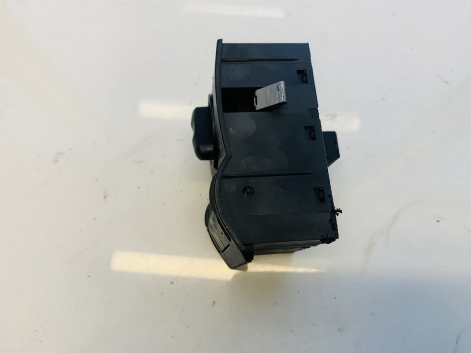 9116609 used Headlight adjuster switch (Foglight Fog Light Control ...