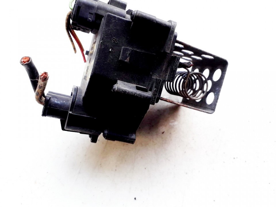 9659799080 8241009 Blower Fan Regulator (Fan Control Switch Relay ...