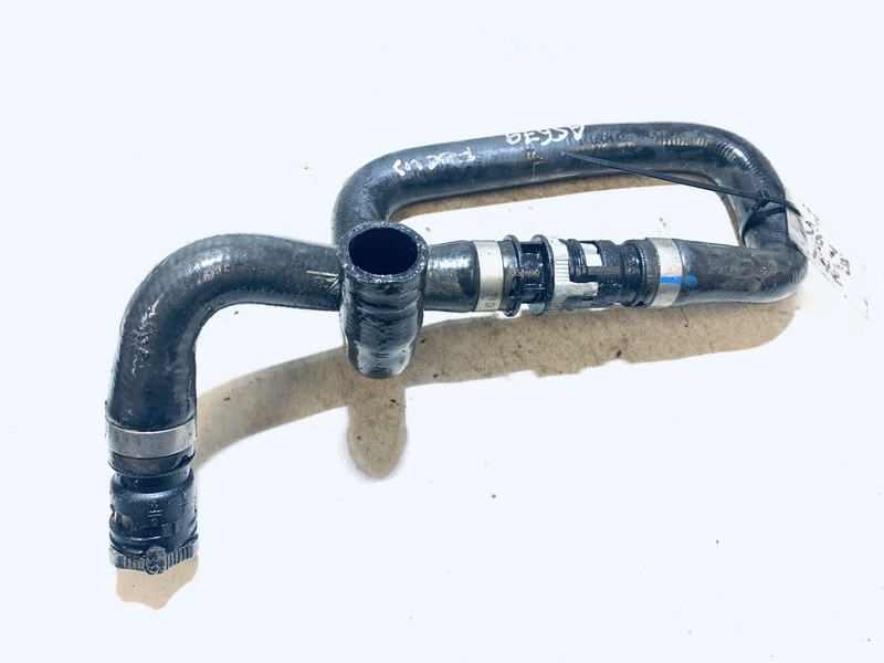 3m5h18k580ab used Radiator Hose (Water Hose) Ford Focus 2005 1.6L ...
