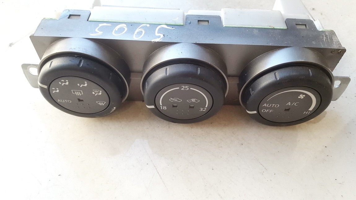 27500EQ310 4C25 Climate Control Panel (heater control switches) Nissan X-Trail 2004 2.2L ...