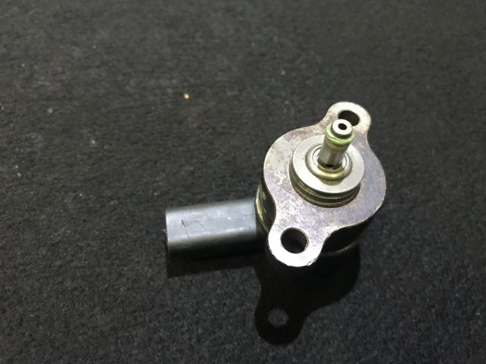 0281002284 b445310047 FUEL RAIL HIGH PRESSURE SENSOR Peugeot 406 2001 2 ...