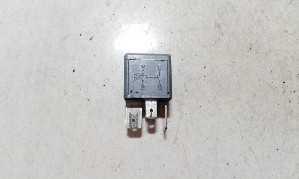 1439172 USED Relay module Truck -Scania 4-series 2002 11.0L ...