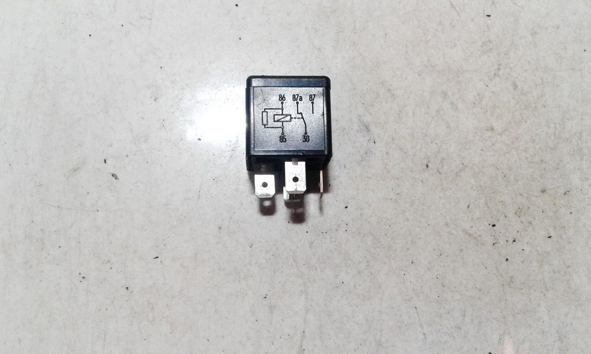 1431781 USED Relay module Truck -Scania 4-series 2002 11.0L ...