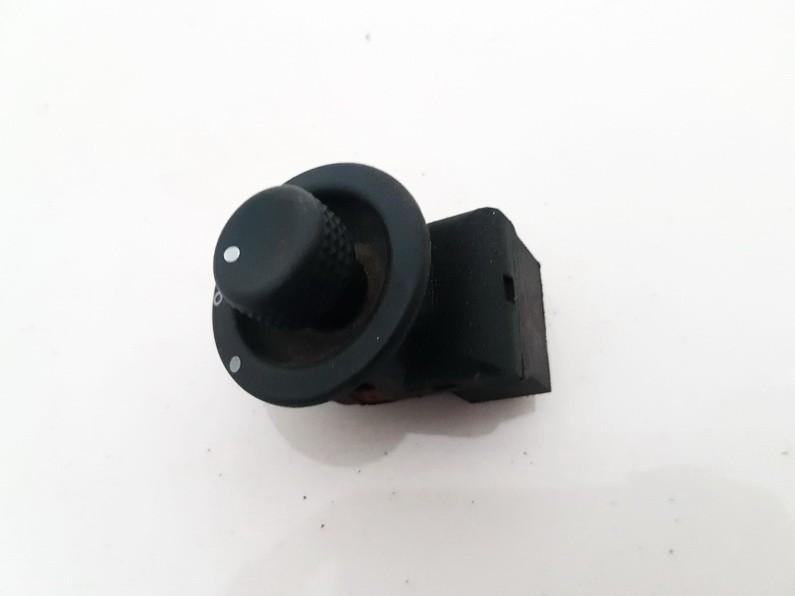 7700841240D USED Wing mirror control switch (Exterior Mirror Switch ...