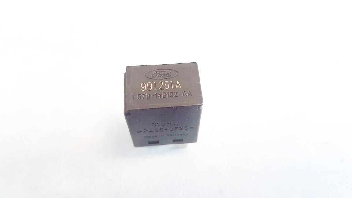 f57b14b192aa f57b-14b192-aa Relay module Ford Focus 1999 1.8L ...