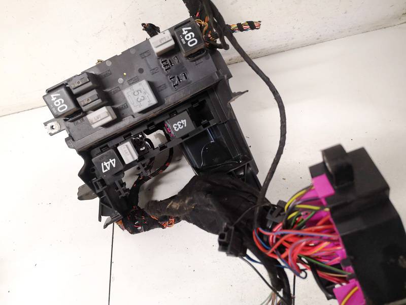 3c0937049e used Fuse box Skoda Octavia 2005 2.0L - EIS01778592 | Used ...