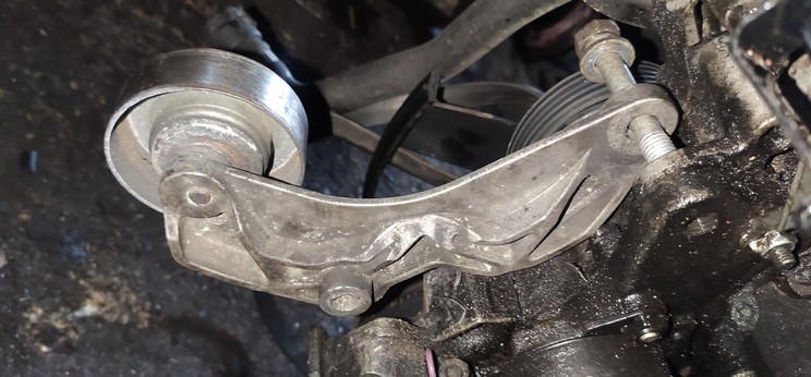 11282248561 11.28-2248561 Engine Mount Bracket and Gearbox Mount ...